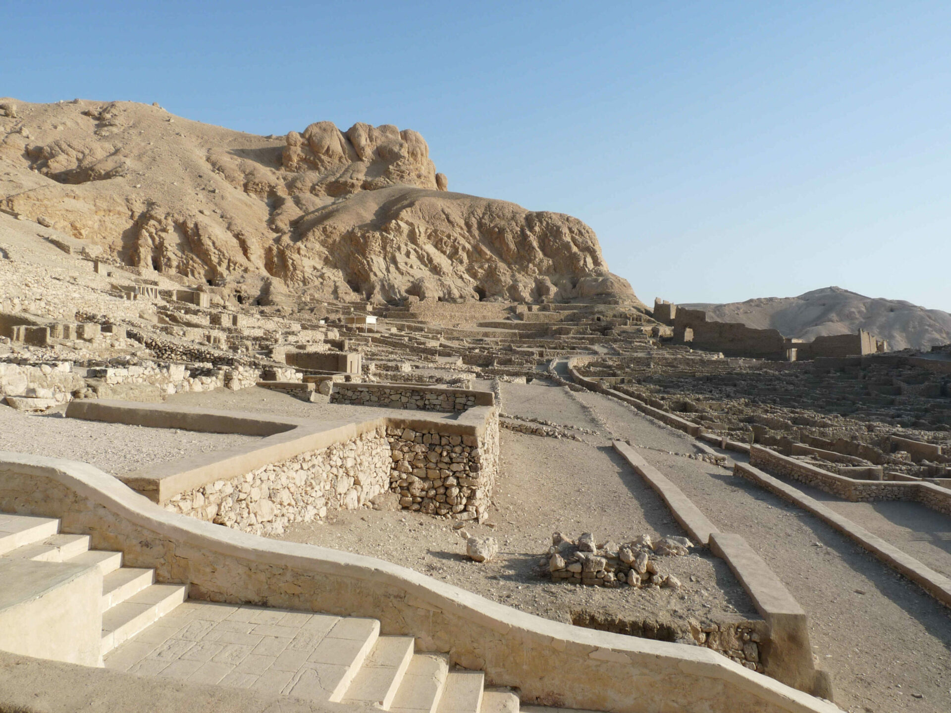 Visiter la nécropole thébaine en Égypte | Partir voir le monde