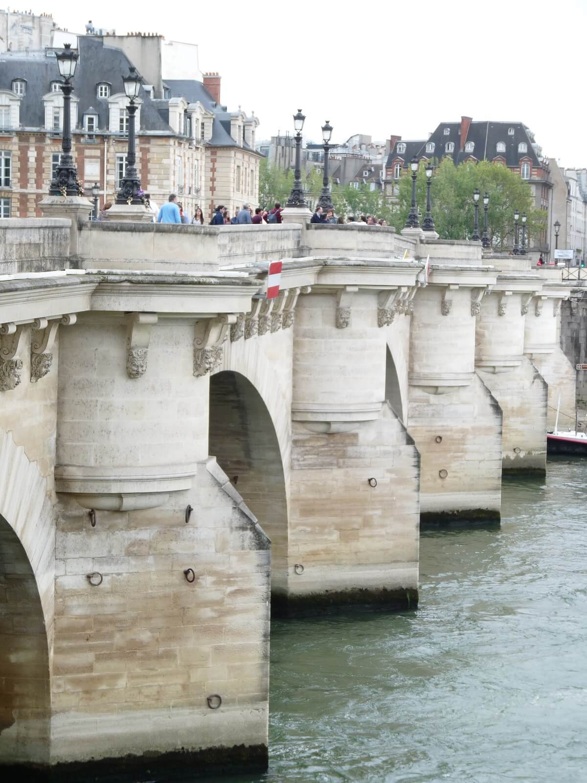 Les plus beaux ponts de Paris - Partir voir le monde